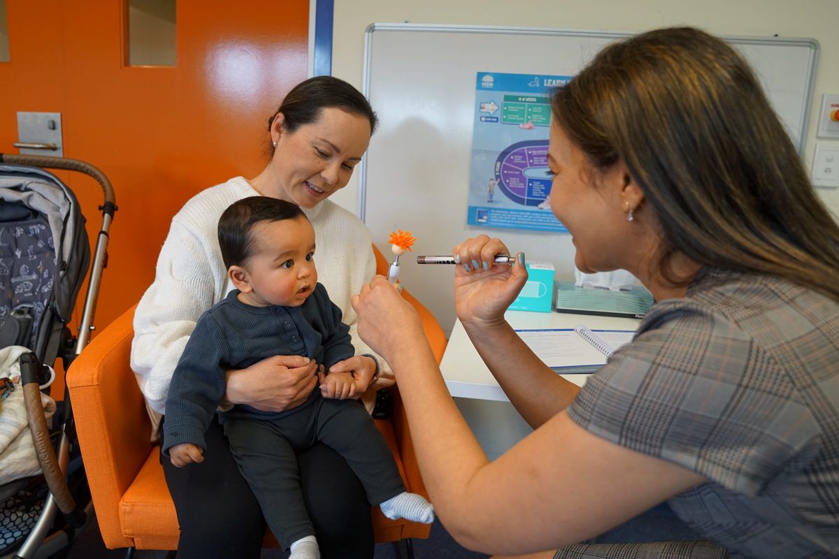 Calling all parents – free child health checks | NSW Government